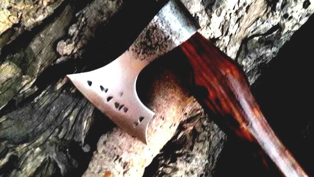 Zombie Killer Skullsplitter Throwing Axe Survival Camping Tool ...