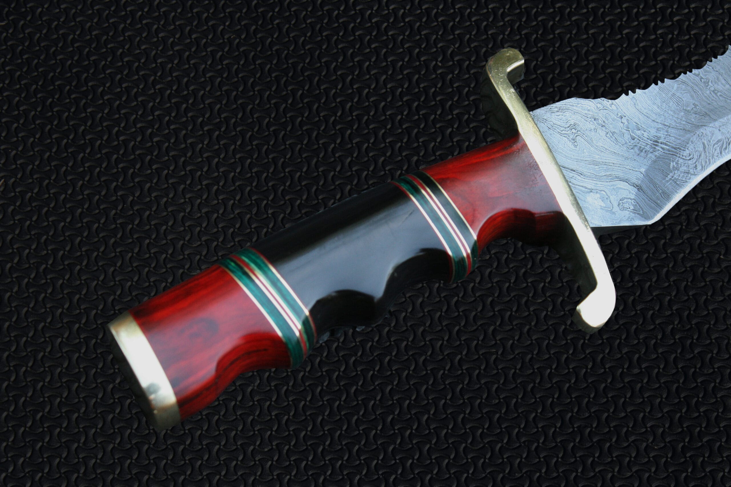 8 inches Damascus Steel Handmade Curved Bevel Edge Dagger Hicarta Handle