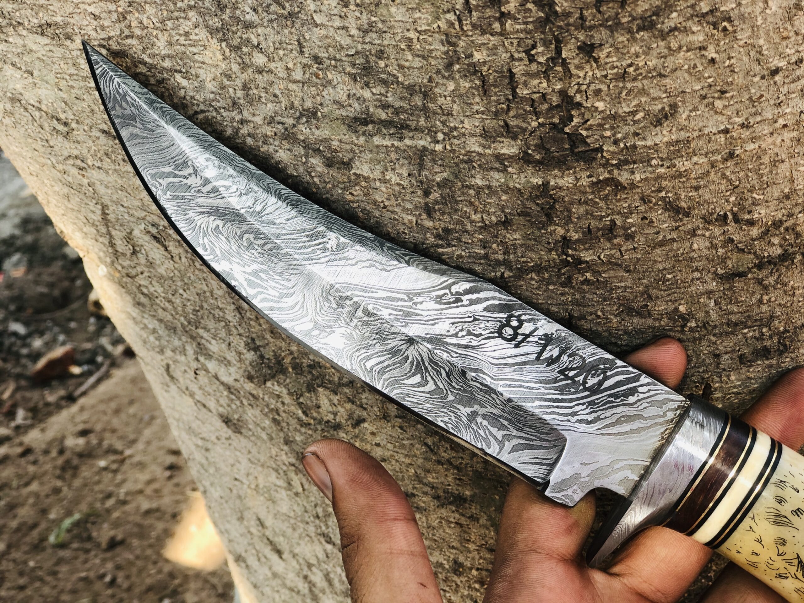 Handmade Damascus Survival Dagger with Sheep Horn Handle Brass Finishing