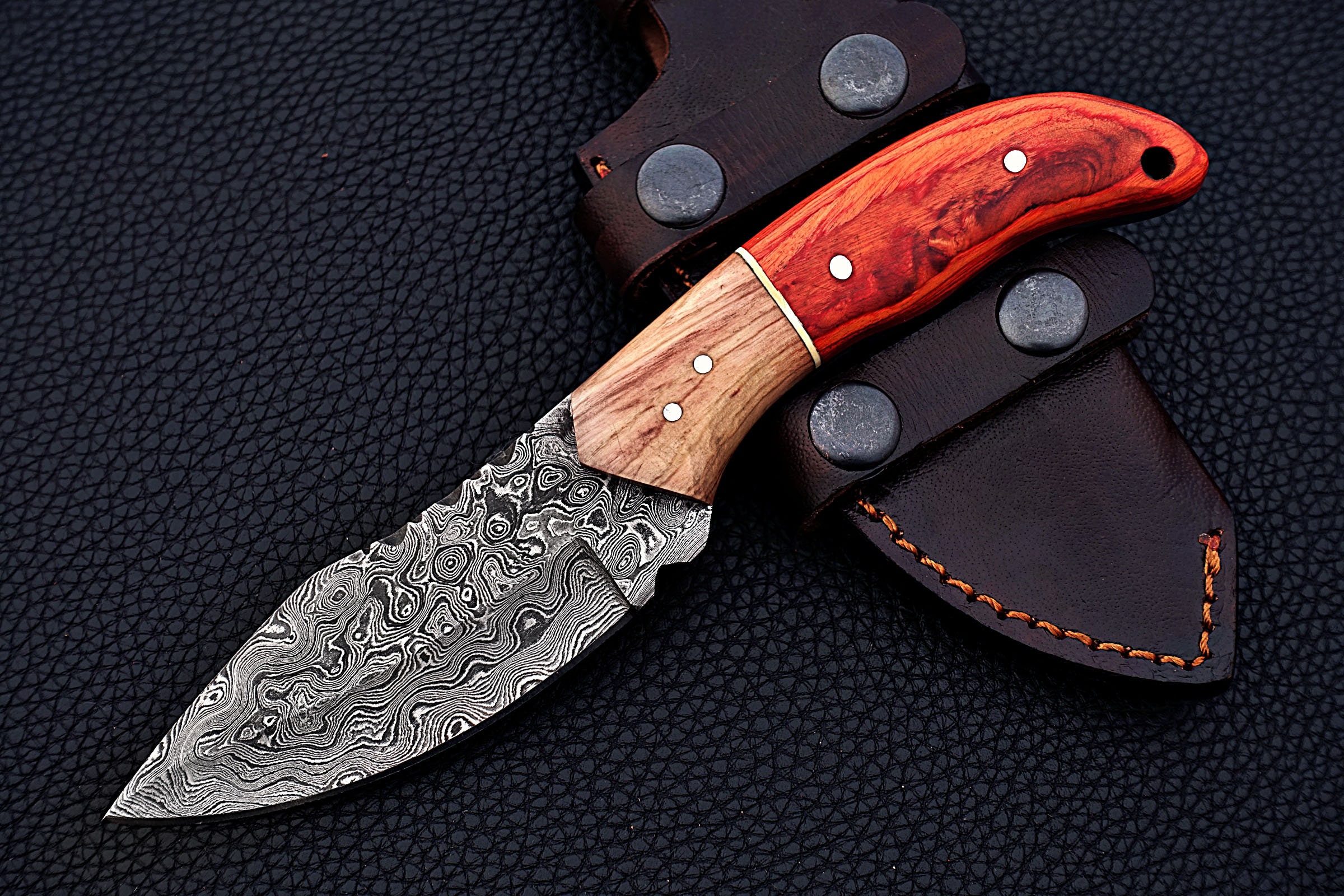 CUSTOM HANDMADE DEMASCUS Hunting Knife made with Olive Wood, Orange ...