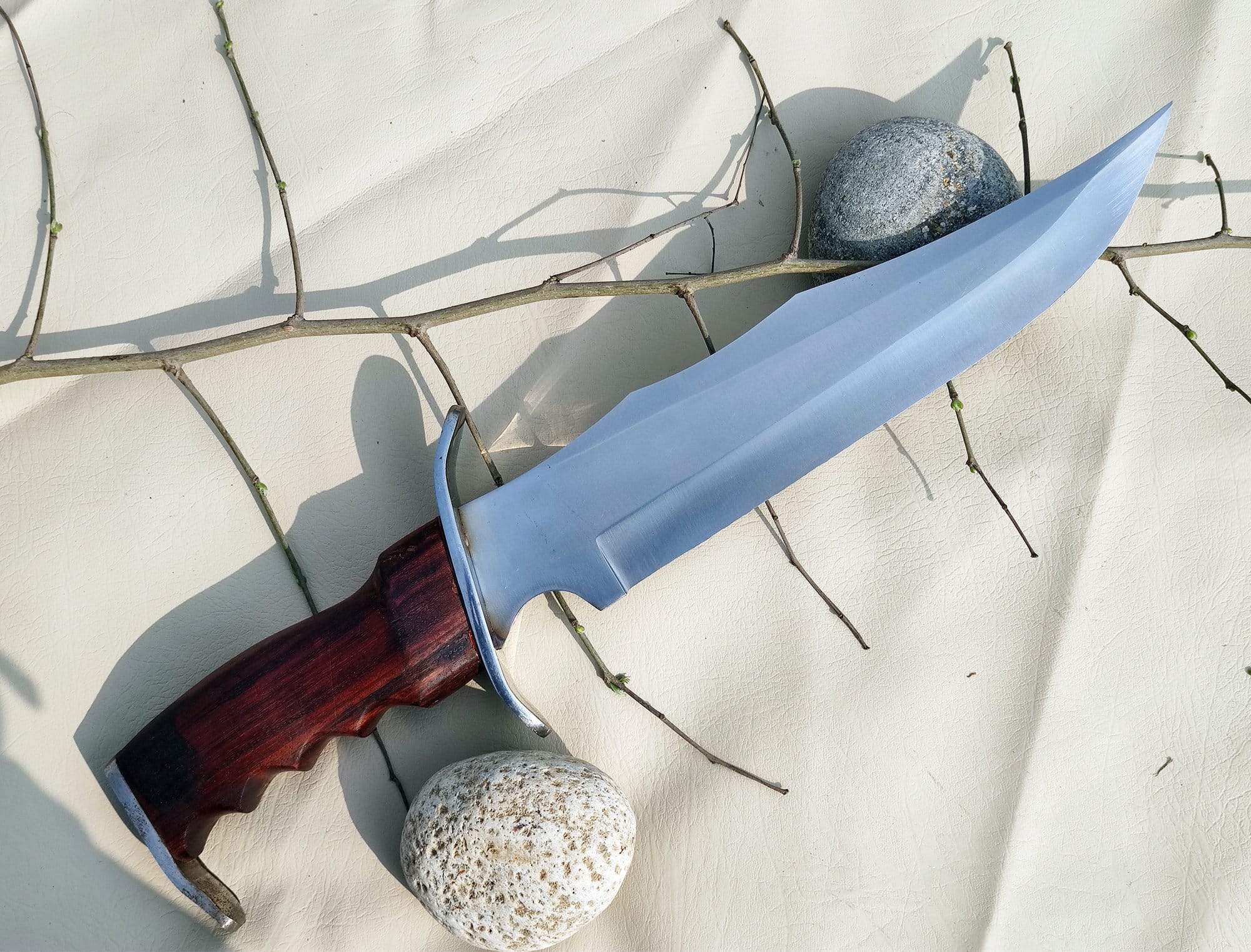 Handmade Wood Handle 16-Inch Hunting Knife Bowie Knife With Sheath