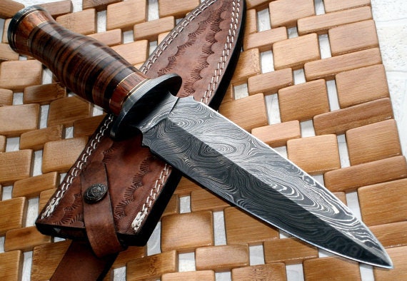 Damascus Steel Hunting Dagger Knife – Full Size Leather Handle